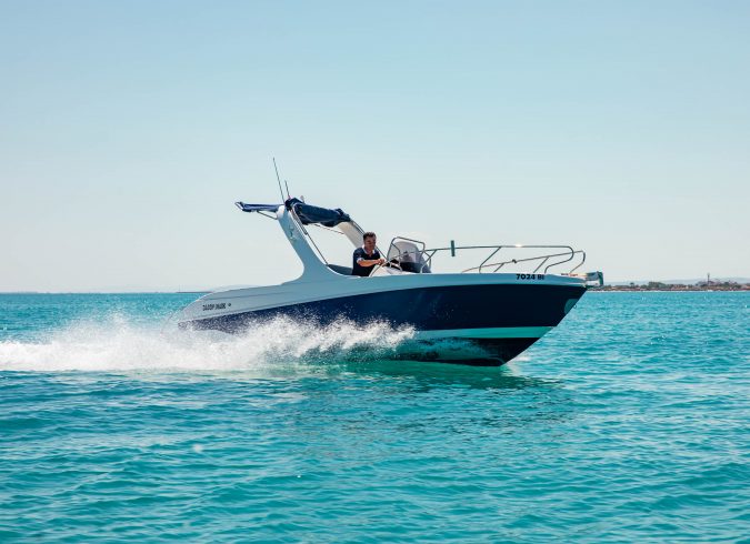 22 Open - Bateau hors bord à vendre en Tunisie