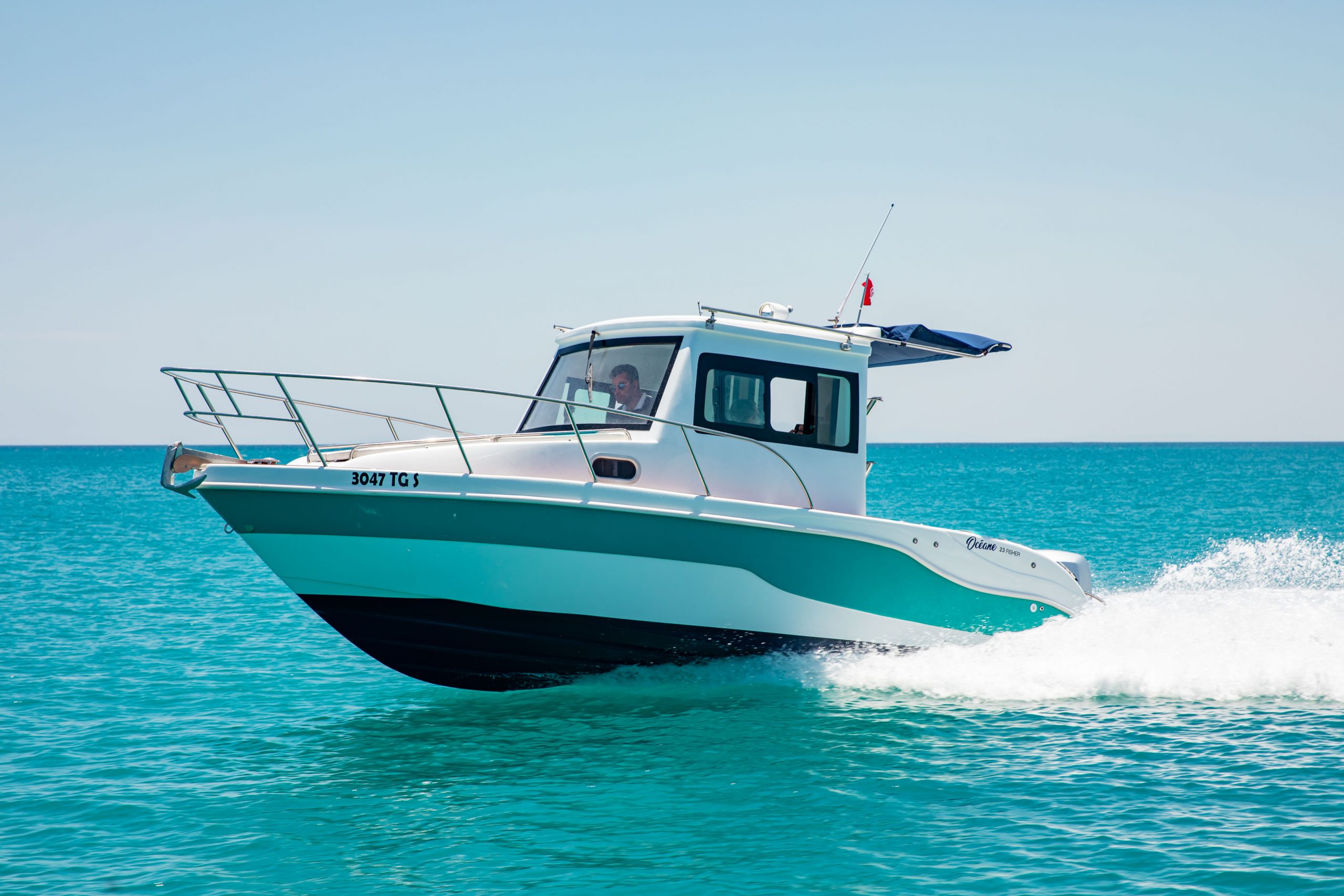 23 Fisher - Bateau de pêche hors bord à vendre en Tunisie